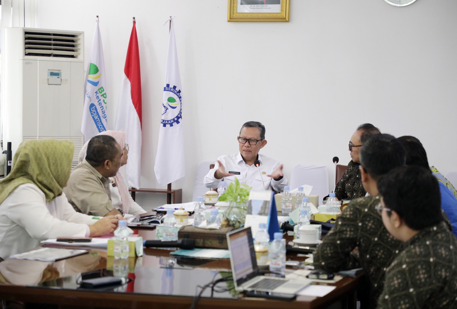 Fahrizal Darminto Pimpin Rapat Persiapan Pemberian Penghargaan ...